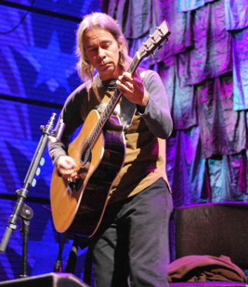 Tim Reynolds Adds Only 2012 Solo Date