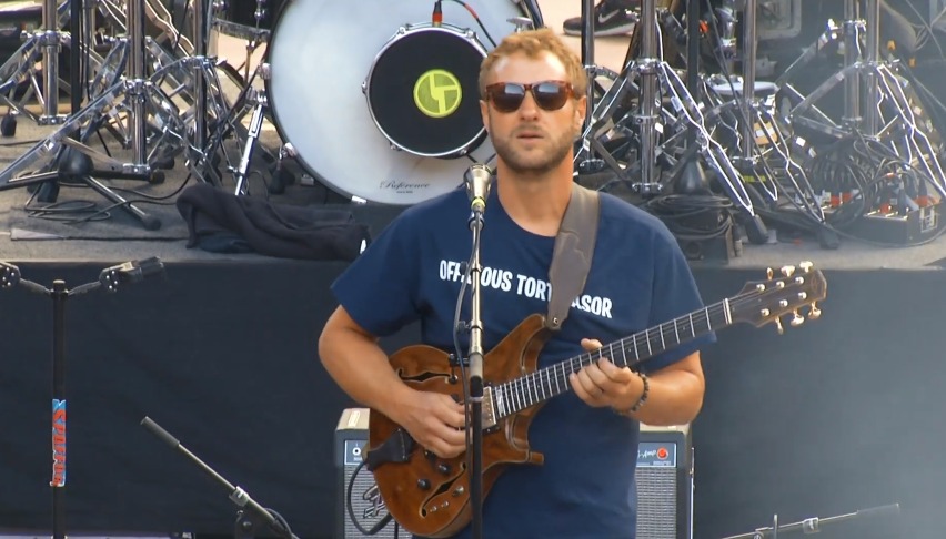 Spafford Share Pro-Shot "Slip and Squander" from Red Rocks