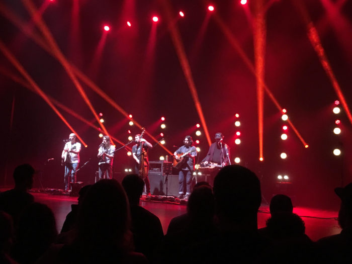 Greensky Bluegrass Make Beacon Theatre Debut Cover Midnight Rider