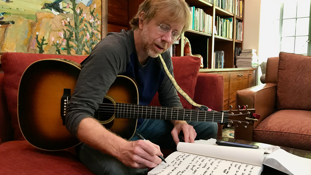 Trey Anastasio Premieres 'Between Me and My Mind,' Welcomes Page ...