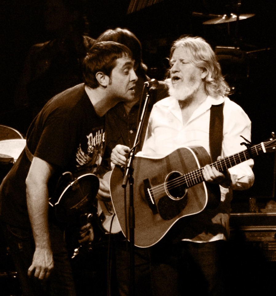 The String Cheese Incident, Keller Williams and More Share Remembrances ...