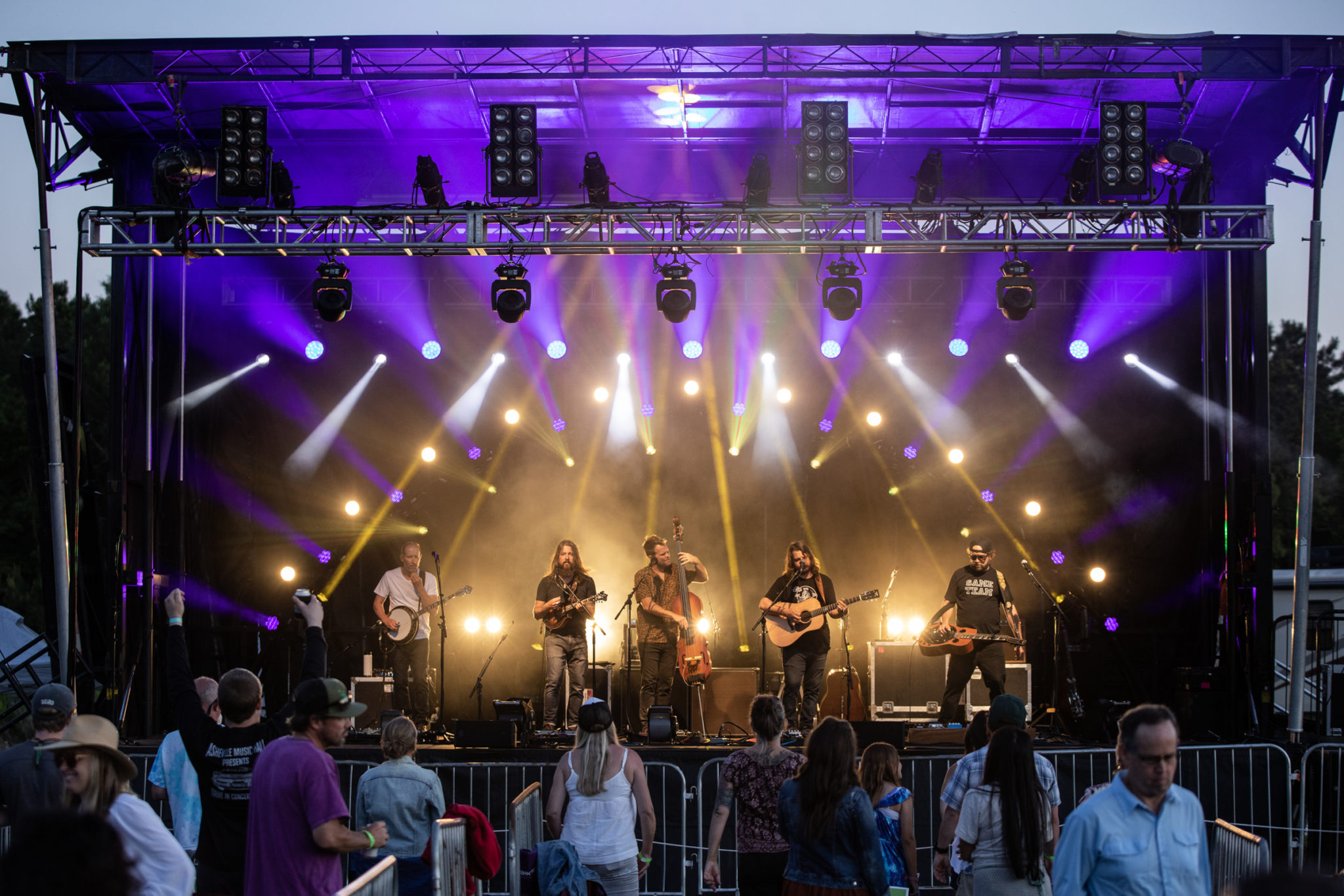 Photos & Setlists: Greensky Bluegrass Celebrate First Shows of 2021 ...