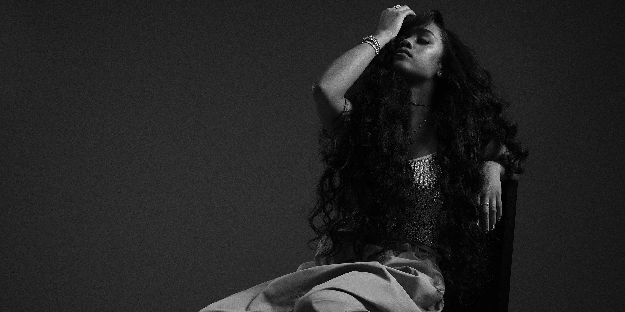 H.E.R. Announces New Album 'Back of My Mind,' Shares New Single "We ...