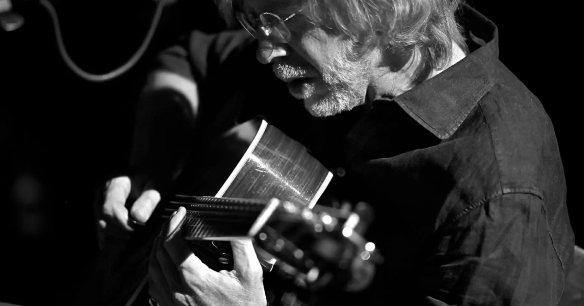 Trey Anastasio Returns to New York's Beacon Theatre for Two Nights of ...