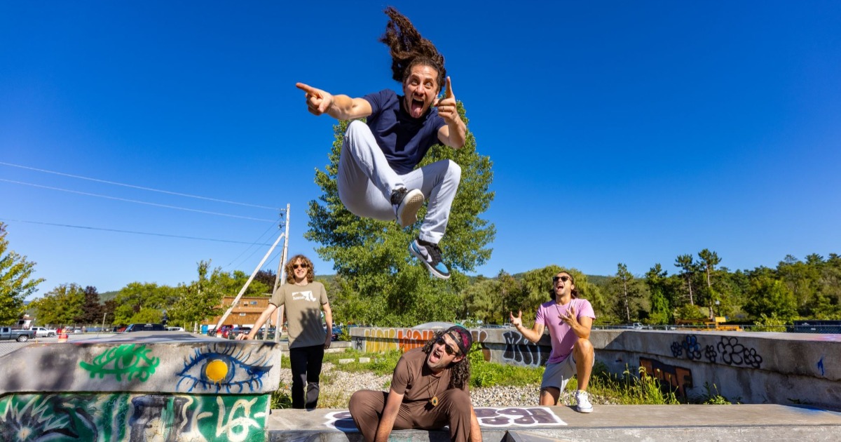 Pigeons Playing Ping Pong Announce 15th Anniversary Tour