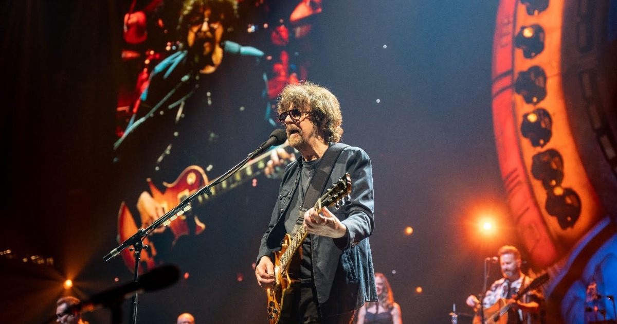 Jeff Lynne’s ELO Plot 2025 Farewell Concert