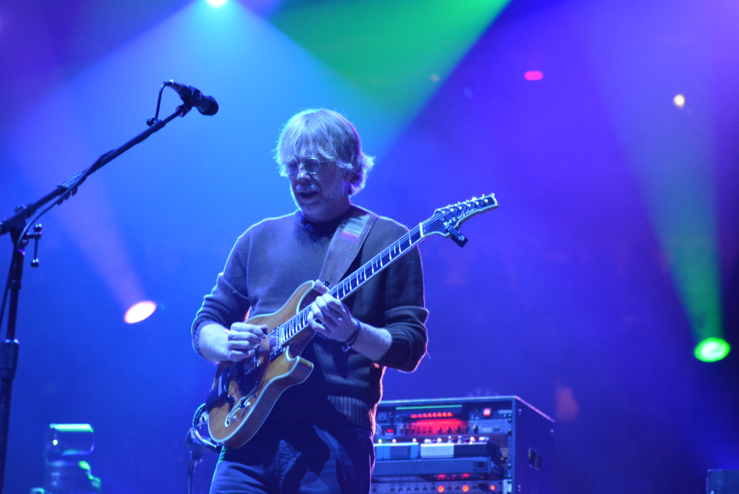 Phish Go Big On “Bathtub Gin” and “Chalk Dust Torture” in Seattle ...