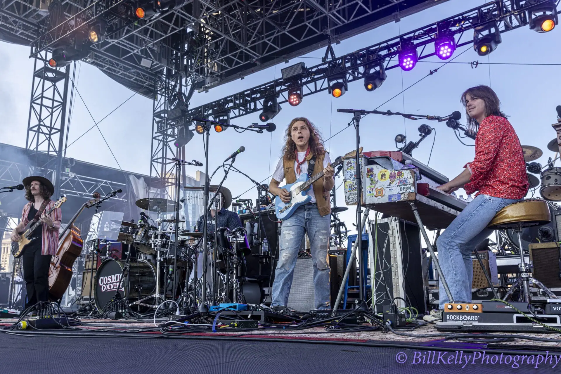 Daniel Donato Covers the Grateful Dead with Members of Railroad Earth ...