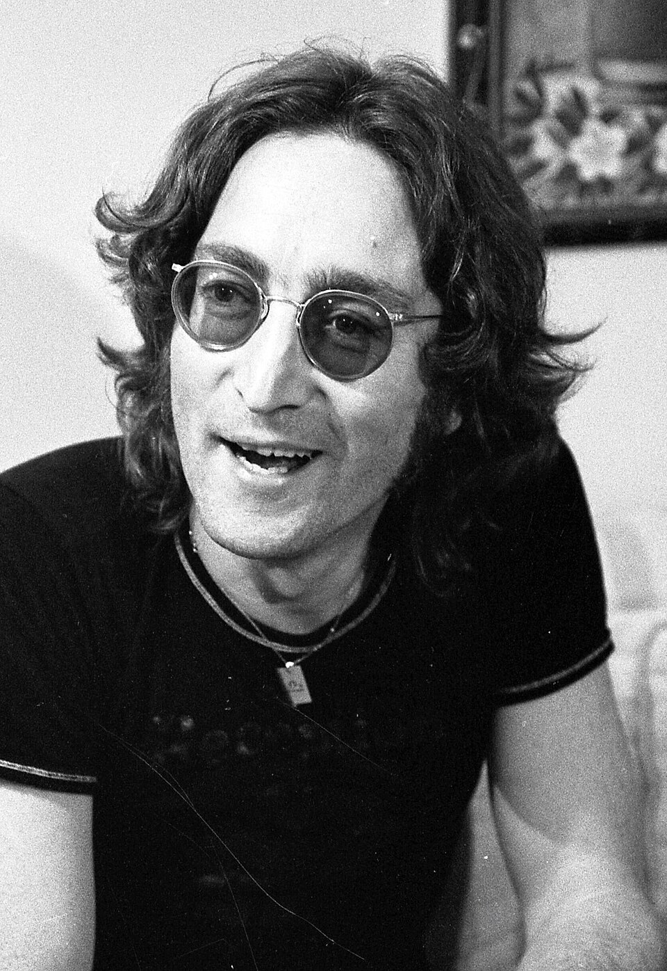 John Lennon's "Lost Weekend" Glasses Head to Auction, Estimated to Fetch $400,000